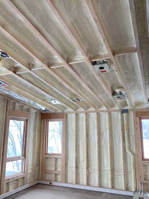 What Is the Proper Thickness of Spray Foam Insulation for Michigan Homes?